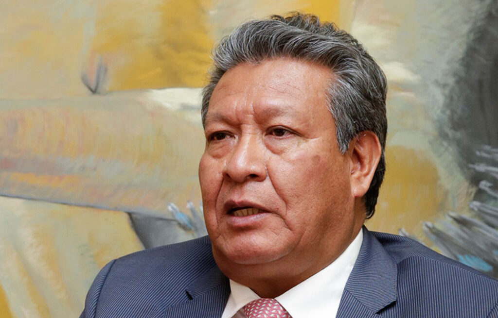 En CU UAEM Amecameca, Roberto Montes de Oca incurre en flagrante ...